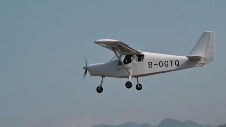 Primeiro avião elétrico chinês completa voo de teste com sucesso ...